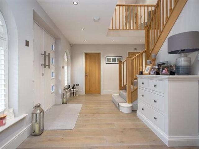 For Sale 5 Bedroom House Poole Poole DS100988006