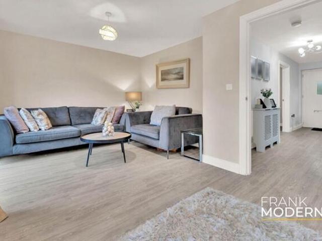 For Sale 5 Bedroom House Peterborough Cambridgeshire DLS99952186