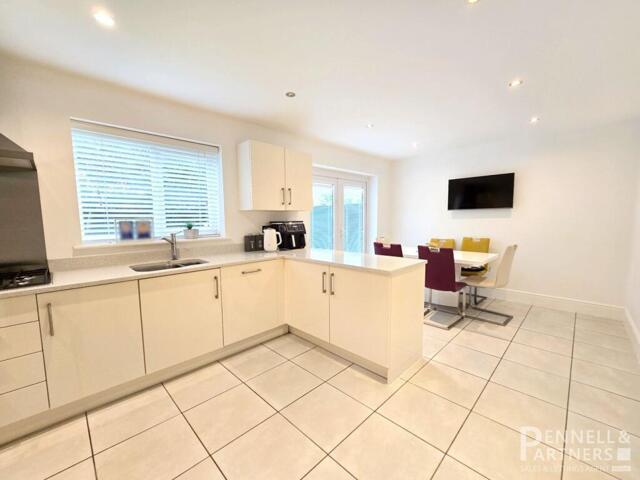 For Sale 5 Bedroom House Peterborough Peterborough DLS99380966