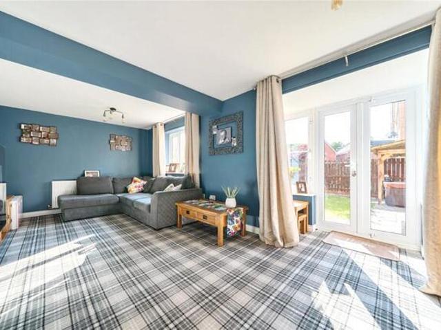For Sale 5 Bedroom House Pudsey West Yorkshire DS100648768