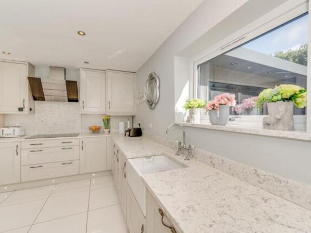 For Sale 5 Bedroom House Rotherham Rotherham DLS101677025