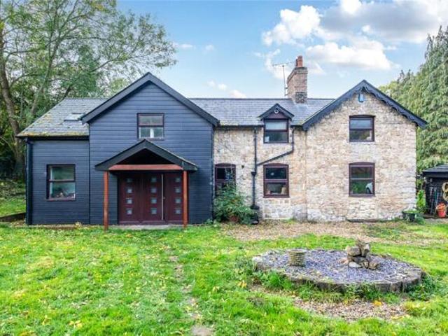 For Sale 5 Bedroom House Rochester Medway DS98718124