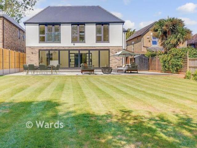 For Sale 5 Bedroom House Rainham Great London DLS99523733