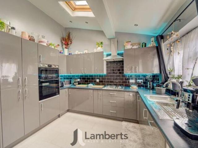For Sale 5 Bedroom House Redditch Worcestershire DLS98834803