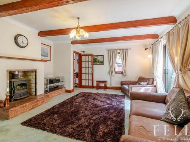 For Sale 5 Bedroom House Ringwood Hampshire DLS100058103