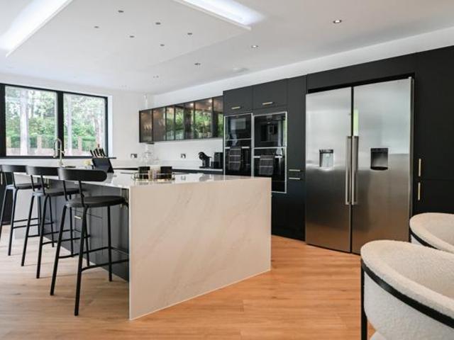 For Sale 5 Bedroom House Ringwood Hampshire DLS99895190