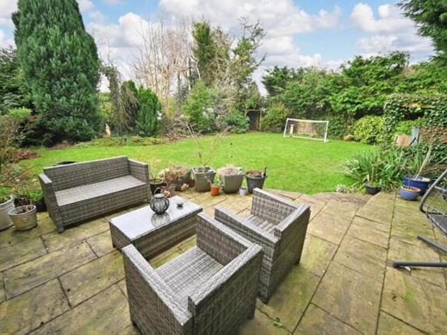 For Sale 5 Bedroom House Wolverhampton Staffordshire DS98612304