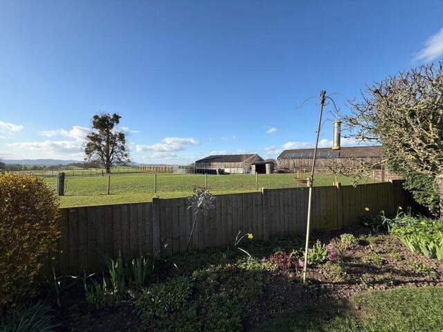 For Sale 5 Bedroom House Worcestershire Worcestershire DS101025433