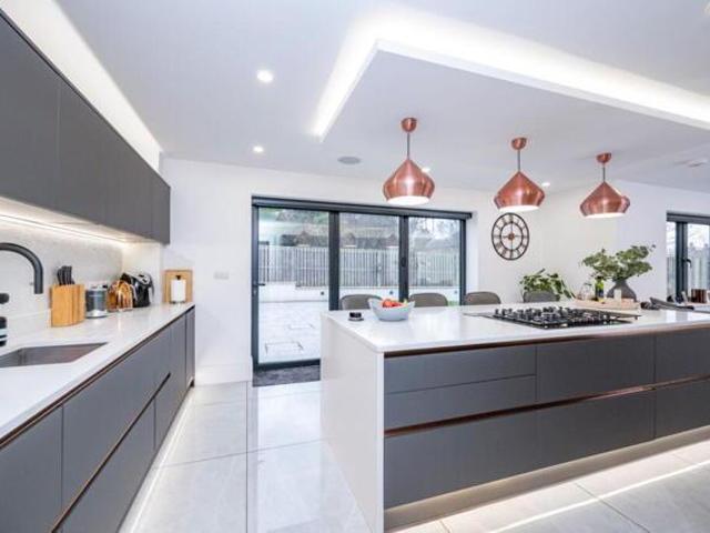 For Sale 5 Bedroom House Wakefield Wakefield DLS94999565