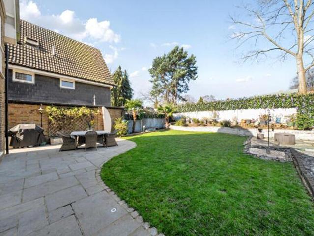 For Sale 5 Bedroom House Weybridge Surrey DLS100503485