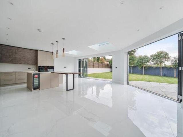 For Sale 5 Bedroom House Weybridge Surrey DS98968862