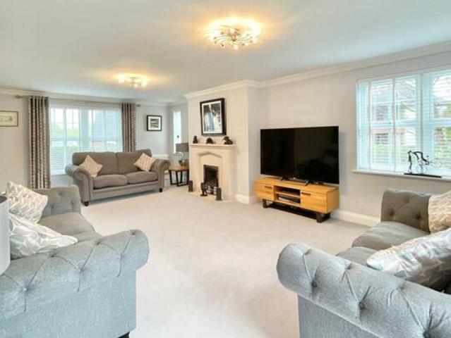 For Sale 5 Bedroom House Weston Cheshire East DLS101931930