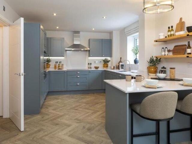 For Sale 5 Bedroom House Windsor Berkshire DLS100132242