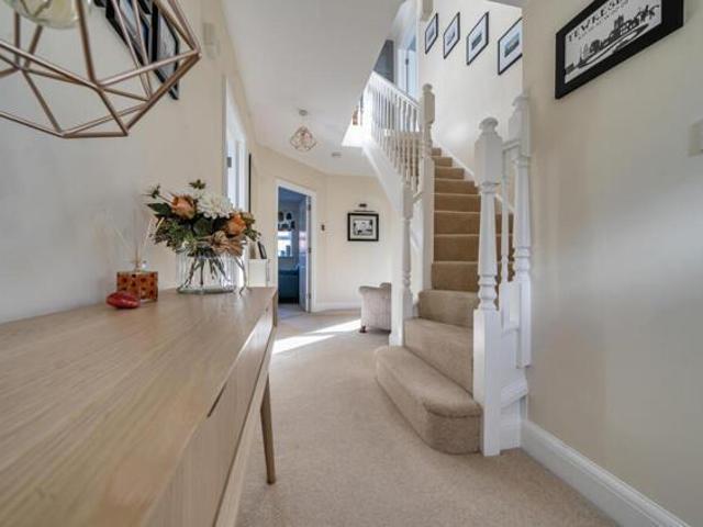 For Sale 5 Bedroom House Tewkesbury Gloucestershire DS99572148