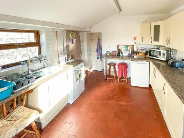 For Sale 5 Bedroom House Tywyn Gwynedd DLS100648807
