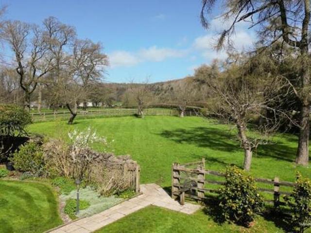 For Sale 5 Bedroom House Vale Of Glamorgan Vale Of Glamorgan DLS101060033