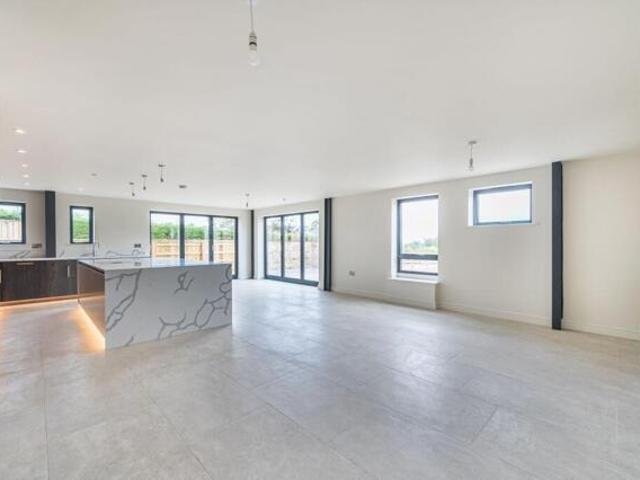 For Sale 5 Bedroom Shared Living/roommate North Yorkshire North Yorkshire DS98545765