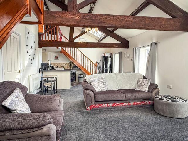 For Sale 6 Bedroom Apartment Accrington Lancashire DLS98718261