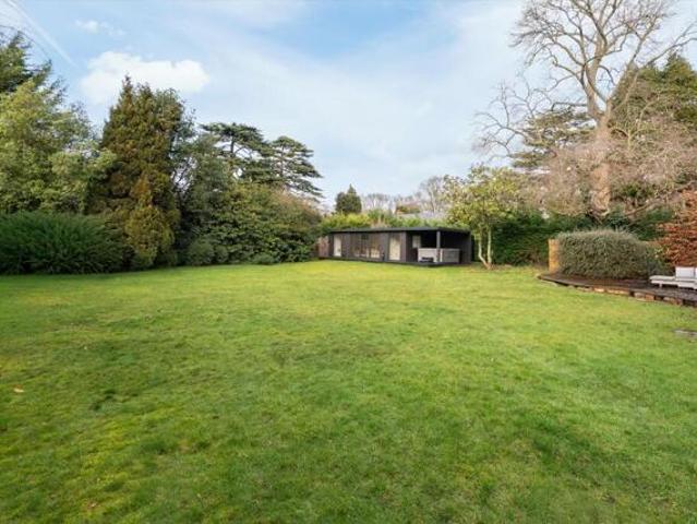 For Sale 6 Bedroom House Cobham Surrey DLS101674914