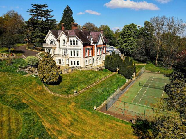 For Sale 6 Bedroom House Caterham Surrey DS101675501