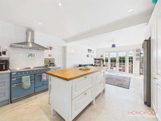 For Sale 6 Bedroom House Caergwrle Caergwrle DLS100615262