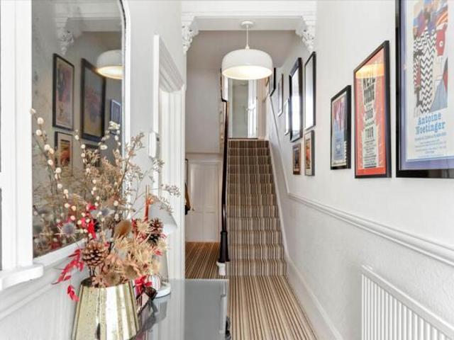 For Sale 6 Bedroom House Cheltenham Gloucestershire DLS99808663