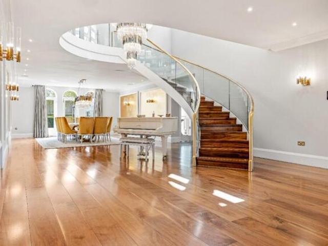 For Sale 6 Bedroom House Alderley Edge Cheshire East DS99895367