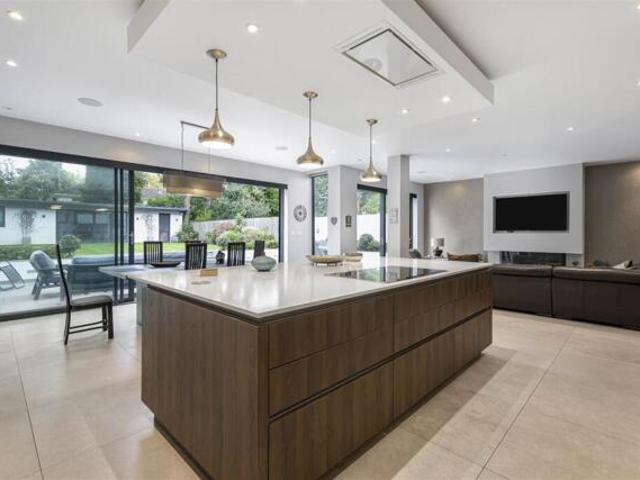 For Sale 6 Bedroom House Barnet Greater London DS101351713