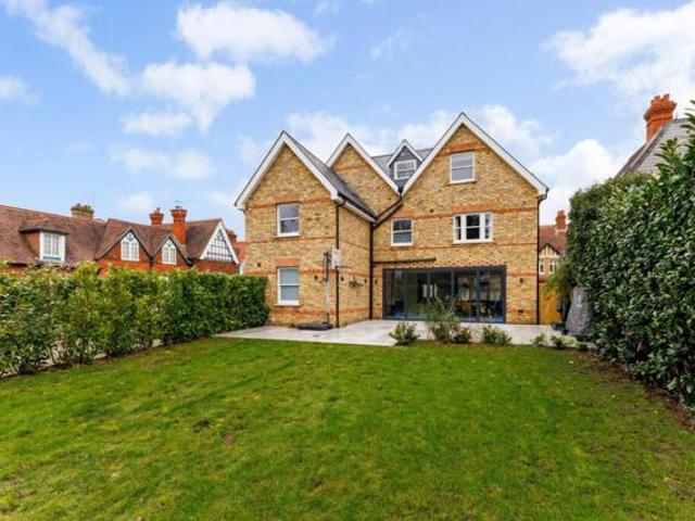For Sale 6 Bedroom House Berkshire Slough DLS98477190
