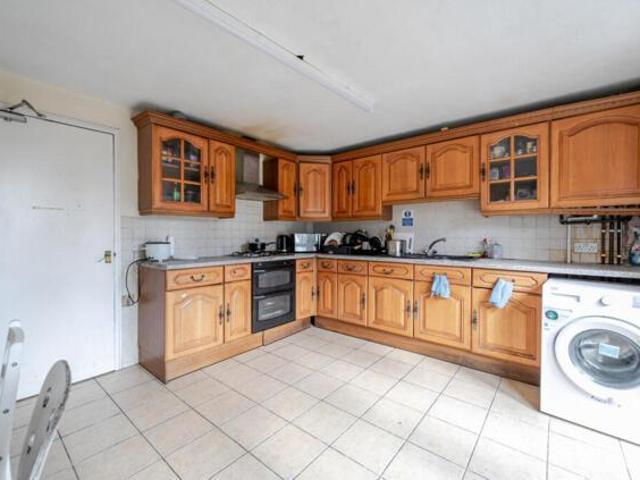 For Sale 6 Bedroom House Bradwell Common Buckinghamshire DS101199784