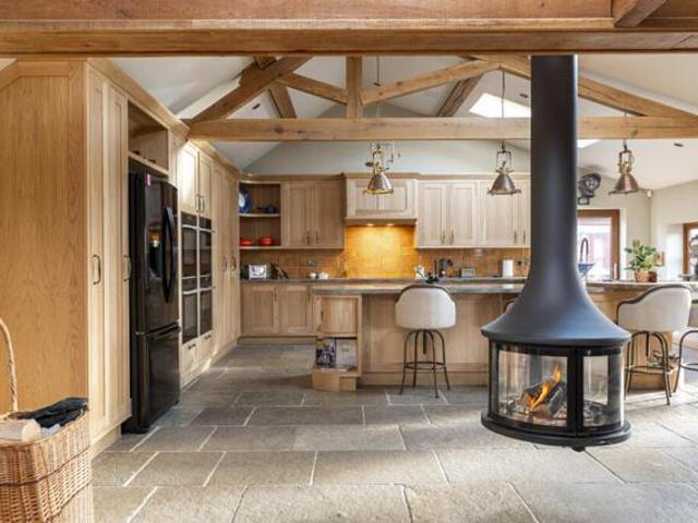 For Sale 6 Bedroom House Burntwood Staffordshire DS101059846