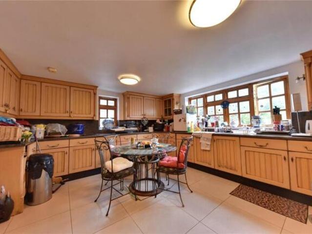 For Sale 6 Bedroom House Bury St. Edmunds Suffolk DLS98477407