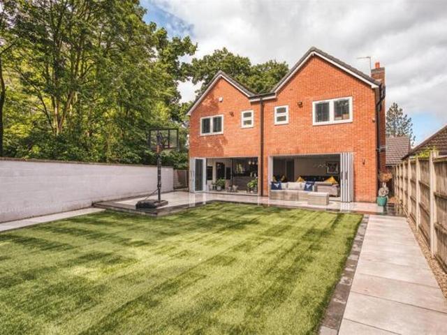 For Sale 6 Bedroom House Derby Derbyshire DLS100503470