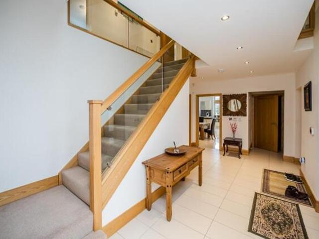 For Sale 6 Bedroom House Halifax West Yorkshire DLS101931760