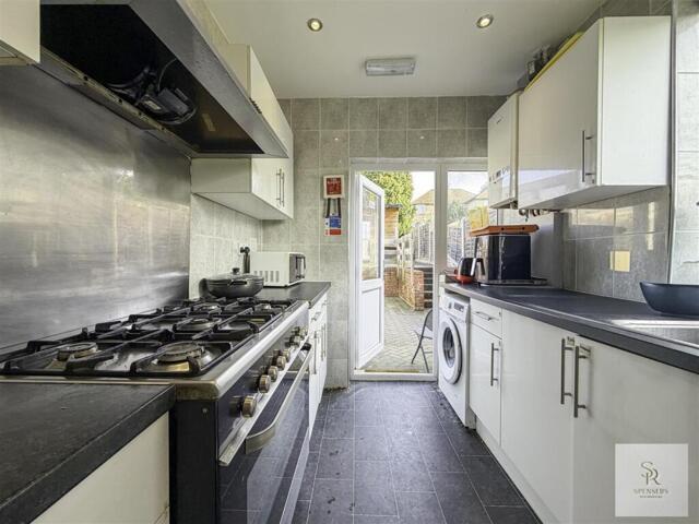 For Sale 6 Bedroom House Hemel Hempstead Hertfordshire DS101678167