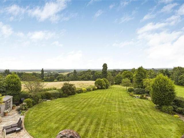 For Sale 6 Bedroom House Hertfordshire Hertfordshire DLS99523882