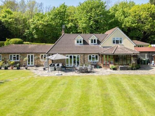 For Sale 6 Bedroom House Leatherhead Surrey DLS101892332
