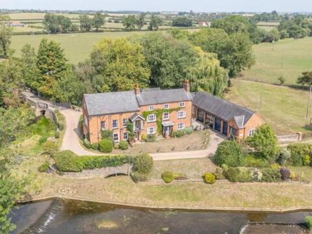 For Sale 6 Bedroom House Leicestershire Leicestershire DLS101100160