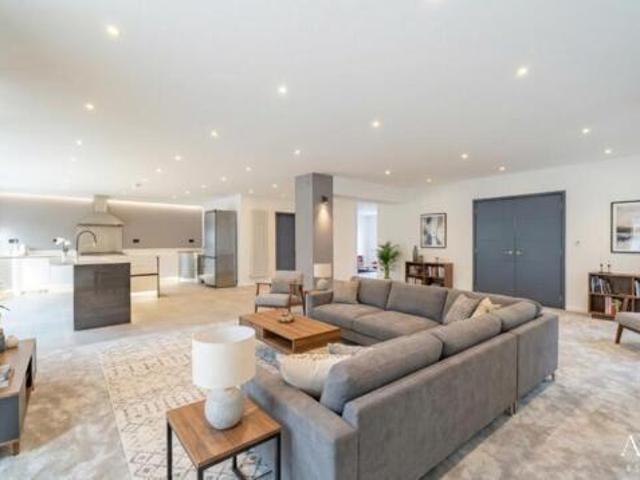 For Sale 6 Bedroom House Nottingham Nottinghamshire DLS101675458