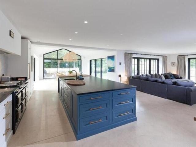 For Sale 6 Bedroom House Shaftesbury Dorset DS100398268