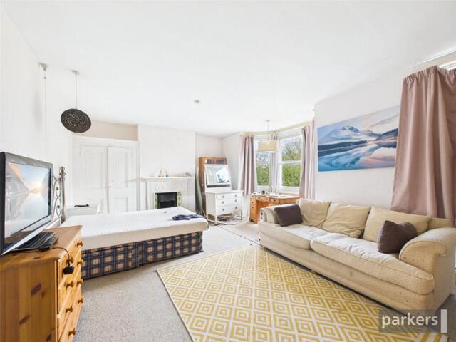 For Sale 6 Bedroom House Reading Reading DLS98834337