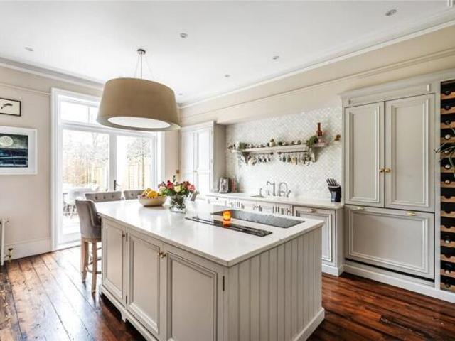 For Sale 6 Bedroom House Reigate Surrey DLS99237105