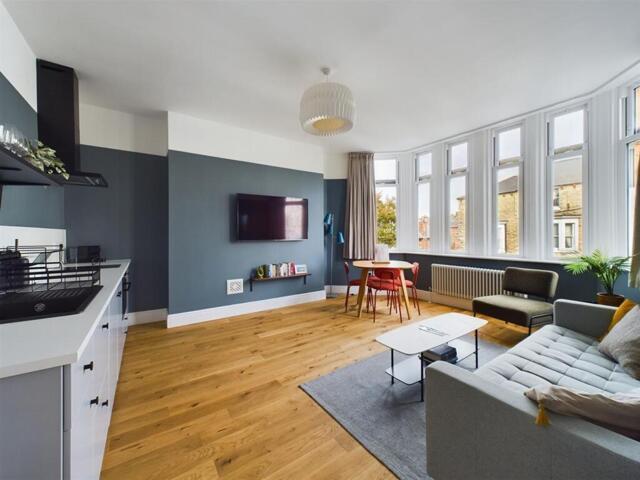 For Sale 6 Bedroom Shared Living/roommate Scarborough North Yorkshire DS98903559