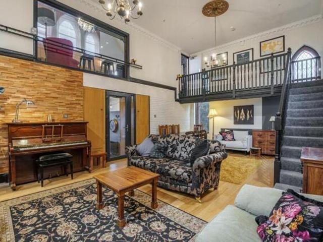 For Sale 7 Bedroom House Chichester Chichester DS101025716
