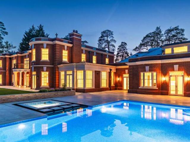 For Sale 7 Bedroom House Ascot Windsor And Maidenhead DLS101119503
