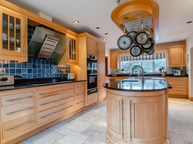 For Sale 7 Bedroom House Gloucestershire Gloucestershire DLS100024116