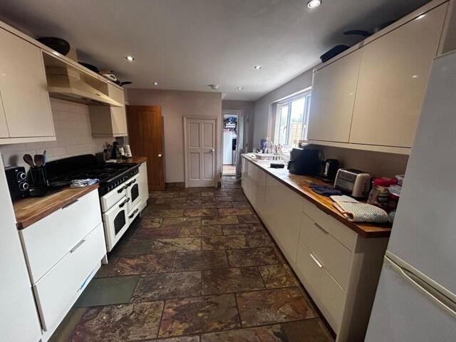 For Sale 7 Bedroom House Severn Beach Severn Beach DS98204531