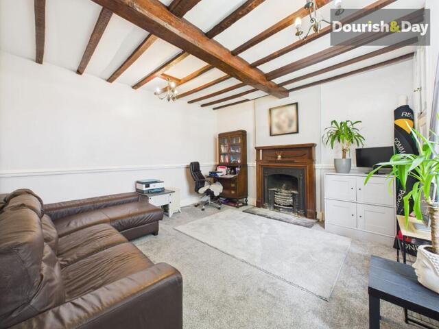 For Sale 7 Bedroom House Staffordshire Staffordshire DS100096565