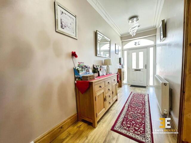For Sale 8 Bedroom House Conwy Conwy DLS98969177