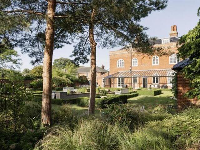 For Sale 8 Bedroom House Beccles Suffolk DLS100988041